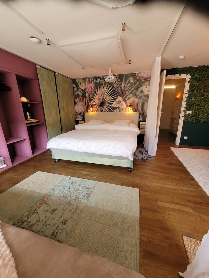 Bo Nära Stockholms City Med Mysig Spa-känsla - Stockholm