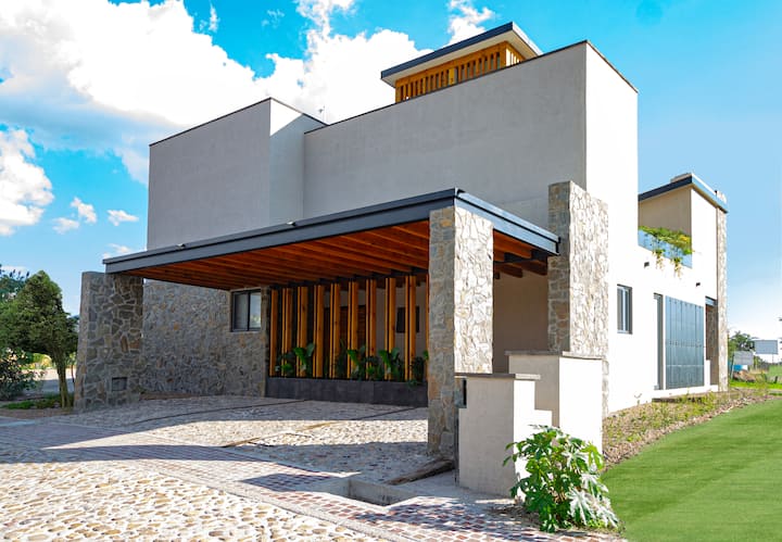 Izmir 61 - San Miguel de Allende