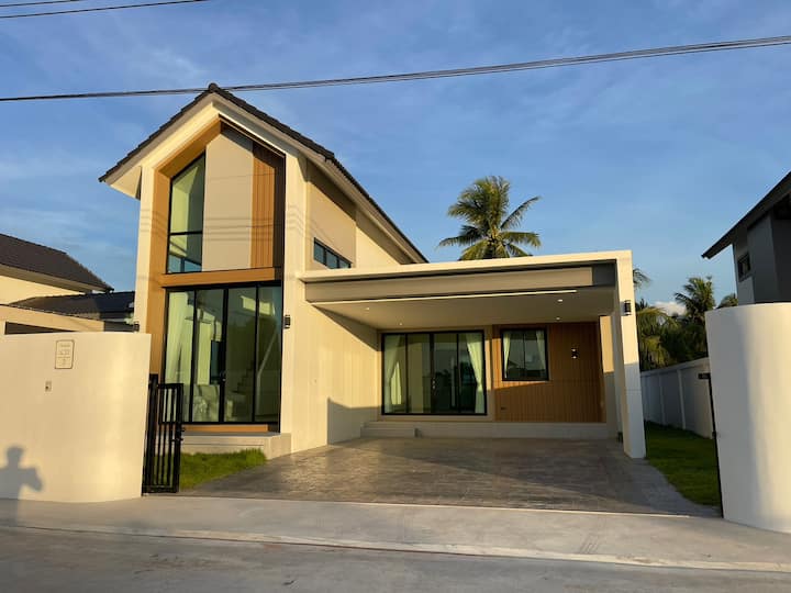 Sweet Home Sriracha#2 - Thailand