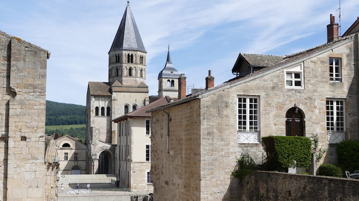 En Clunysois. Gite Des Bousseaux, 2 à 4 Personnes - Cluny
