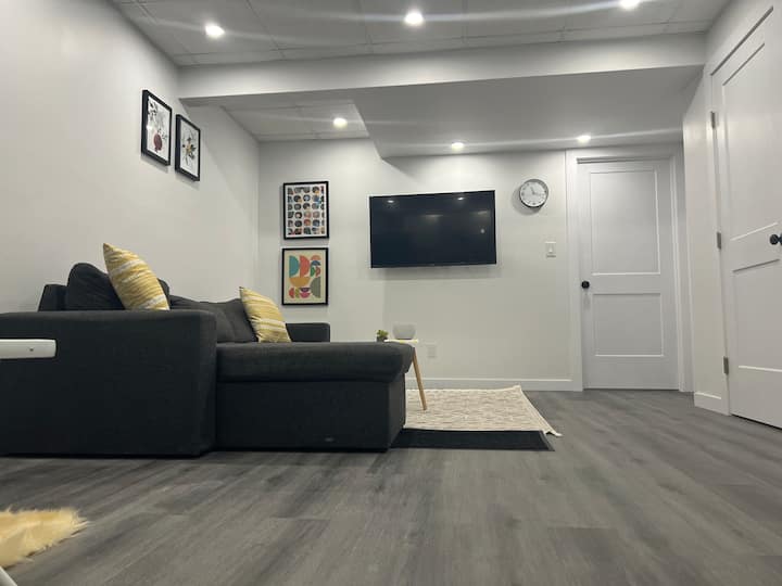 Cozy Home In Regina - Regina