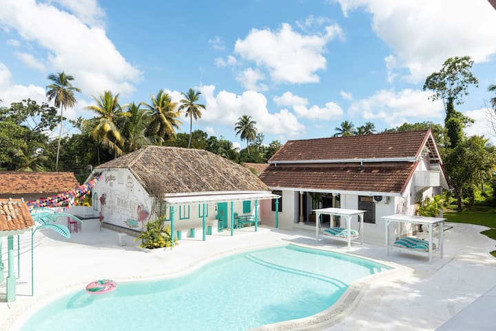 Beautiful Family Villa Havana Hues Kosgoda - Sri Lanka