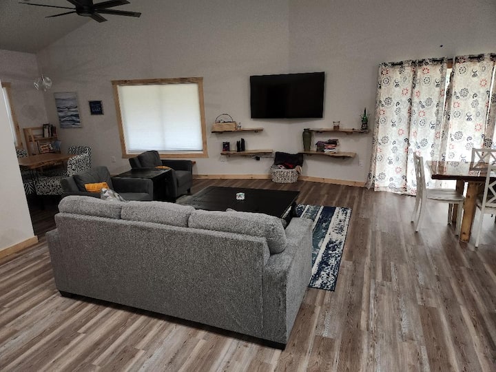 Relaxing, Fishing, Wi Dells, Lake, Hiking, Shop - Wisconsin
