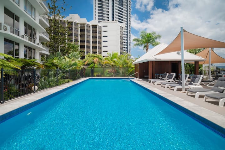 Moorings On Cavill - Surfers Paradise