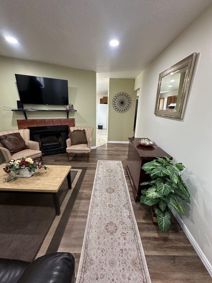 Amazing House, Close To The Airport. - Salt Lake City, UT