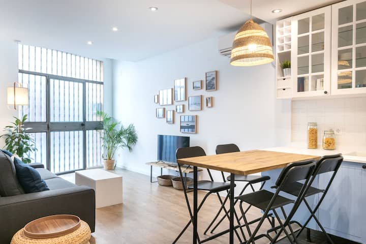 Surfhouse Avec Terrasse à Quelques Pas De La Plage - Barcelona