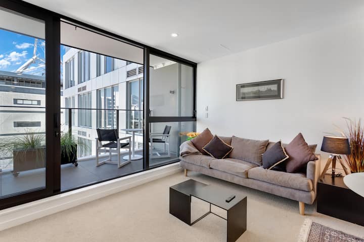 The Cityscape Apartment With Wi-fi And Balcony - Auckland