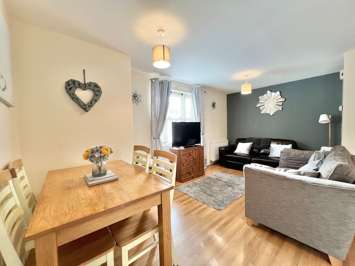 Charming 2 Bed Flat In Brixham Centre - Paignton