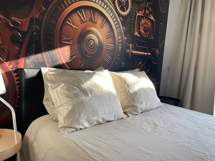 A Charming Bnb With Stylish Decor And Terras - Eindhoven
