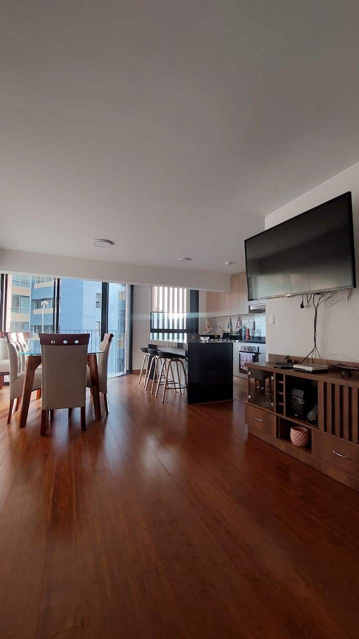Departamento Seguro Y Acogedor 3br Miraflores - Lima