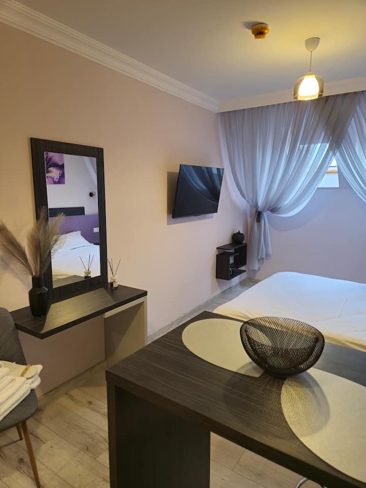 Bizi House Accommodation Ap.iris - Drobeta-Turnu Severin