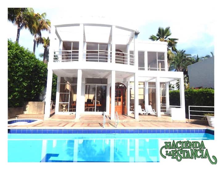 Casa Quinta La Estancia Melgar - Melgar