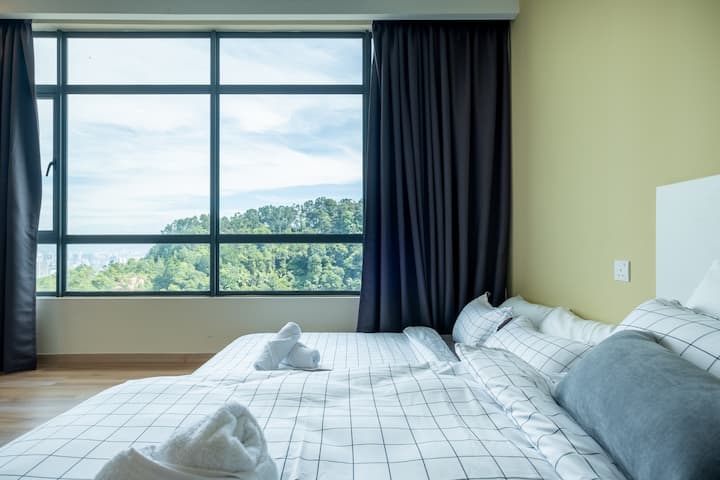 Cheras Mountain View Suite | 4pax Near Eko Mall - Hulu Langat