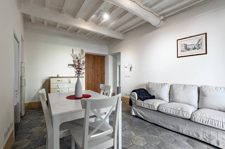 Urban Oasis: Central Apartment With Garden - Perugia