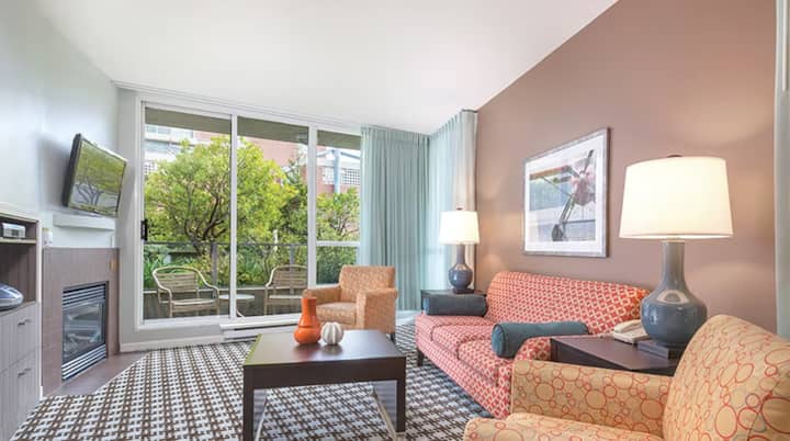 Harbourside Waterfront Living. - Victoria