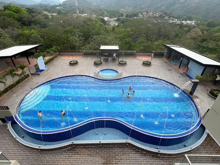 Apartamento Oasis, Con Terraza Y Parqueadero Doble - San Jerónimo