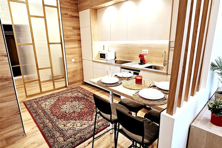 Gran Piso Ideal Grupos Muy Cerca Barcelona Y Playa - Badalona