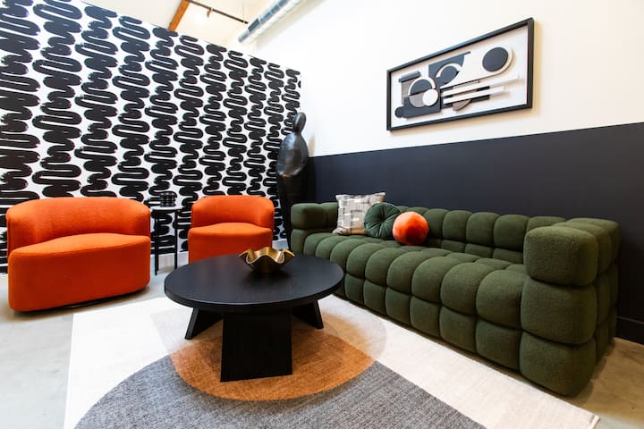 2b Dtsa Loft | 6mi- Disney | | Gym | W/d | Ac - タスティン, CA