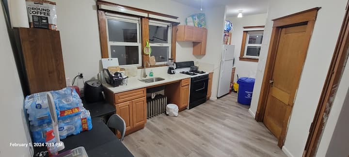Small Room - New Brunswick, NJ