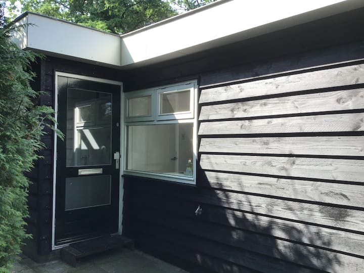 Bungalow Op Rustig Deel Van Vakantiepark - Ermelo