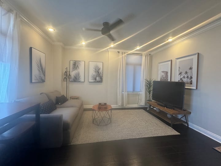 Coastal Dream 1bd Near Beach - Long Beach, CA