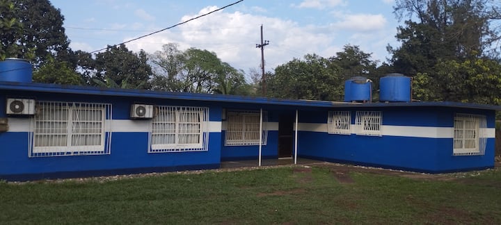 Casa Rosa De Sarón - Cuba