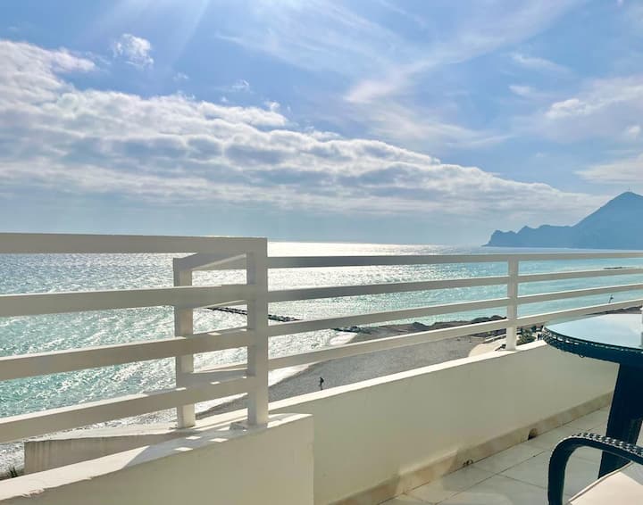 Modern Penthouse On The Beachfront + Lift - Altea