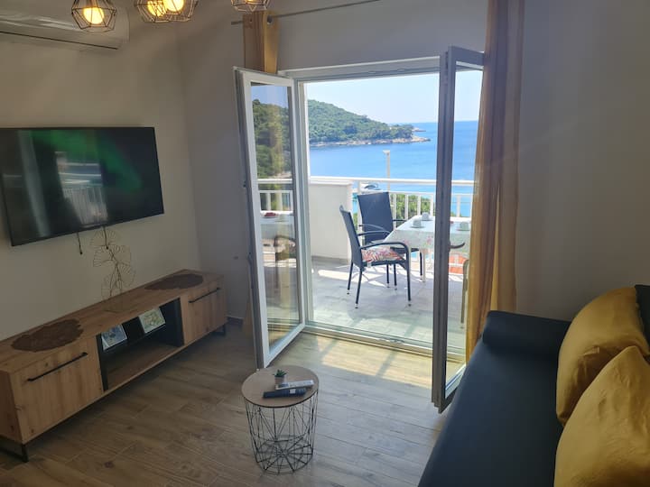 Brend New Apartament Distance 40m From The Sea - Mljet
