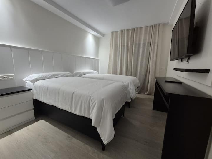 Room 4 In San Pedro De Alcantara - Marbella