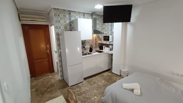 Fenomenal Y Funcional Estudio Interior. - Meliana