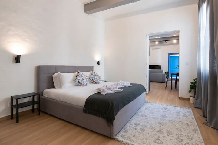 Valletta Collection Felix Apt 14 - La Valeta