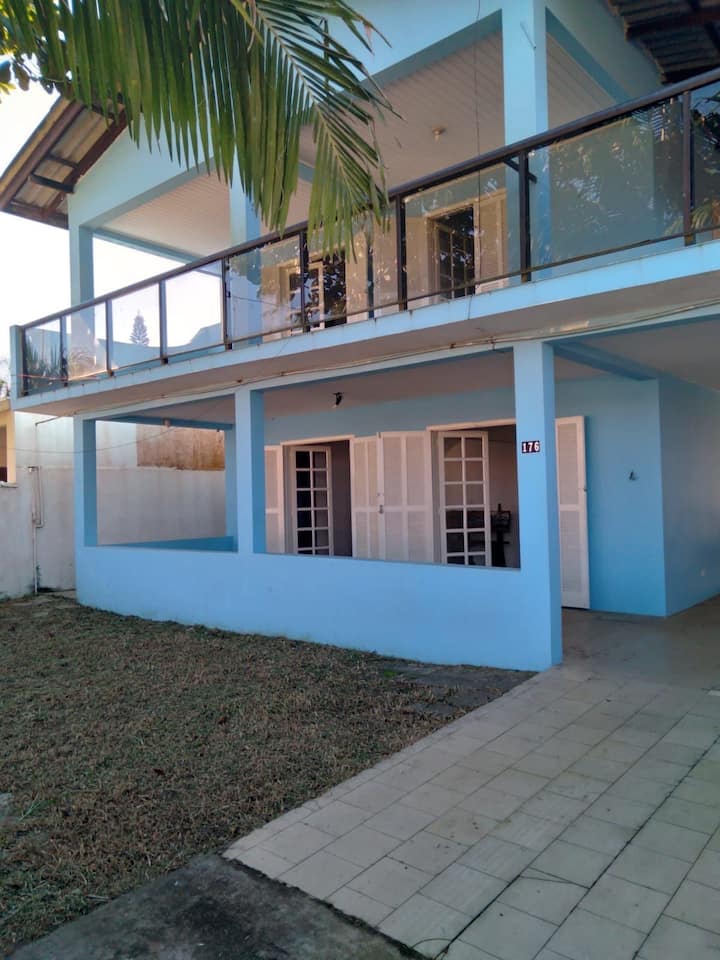 Sobrado Com Piscina Em Guaratuba - Guaratuba