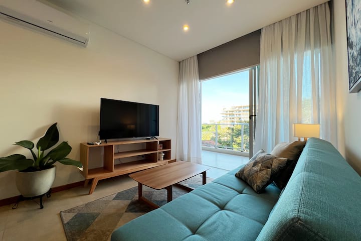 Boutique Building Steps Away From Shopping Del Sol - Asunción