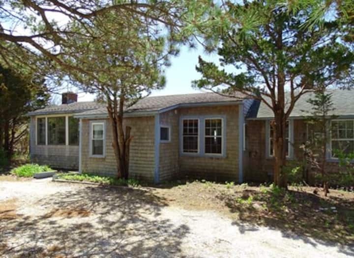 Lodge On A Private Beach - Wellfleet, MA