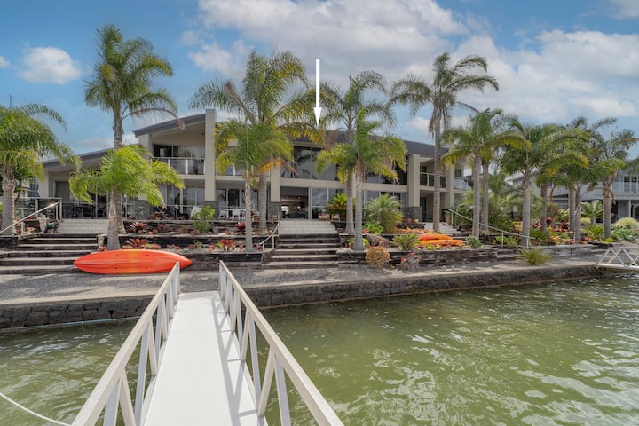 Hosts On The Coast - Pelicans Coastal Perch - Whitianga