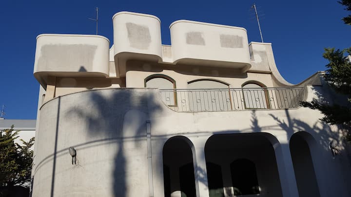 Villa Pini Baia Verde 8/12/20 Posti - Галлиполи