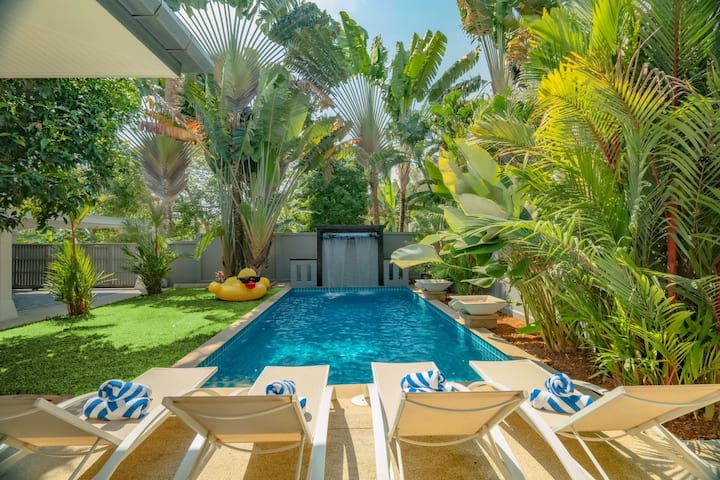 4-bedroom Pool Villa Escape - Phuket district, Thailand