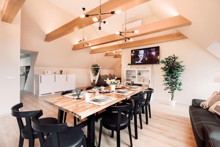 Milda Apt/11 Guests/self Check-in/4 Br/old Riga - Riga