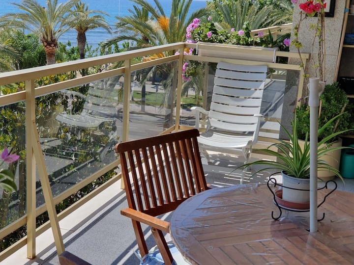 Vistas Al Mar-5 Personas-parking-aire Acc-piscins - Cambrils