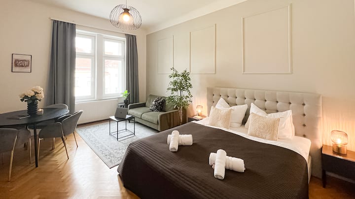 Cozy & Central 2 Bedroom Apartment - Vienna Central Station