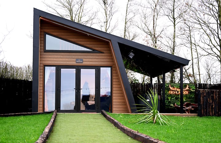 The Highlander @ Cotters Park - Ballymena