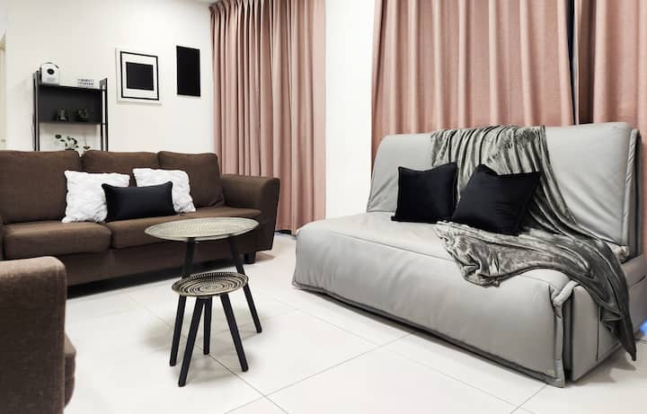 Mono Suite @ Emporium Delofts I 4 Br 9 Pax Vh8 - Kuching