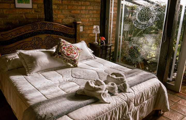 Queen La Serena - Villa de Leyva