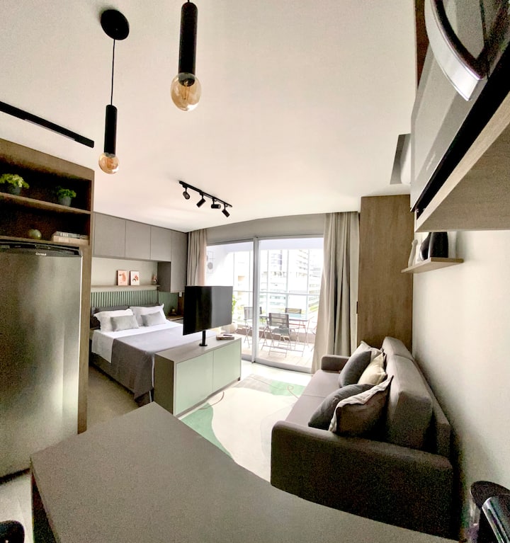 Studio Design C/ Varanda | Faria Lima/pinheiros - Pinheiros