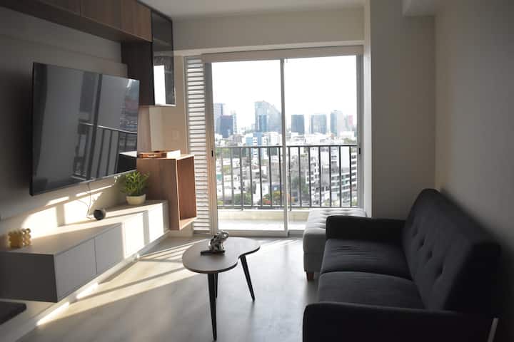 Apartment With A Panoramic View Of San Isidro - Lima