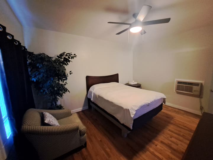 Welcome To The Del Norte Courts - El Paso, TX