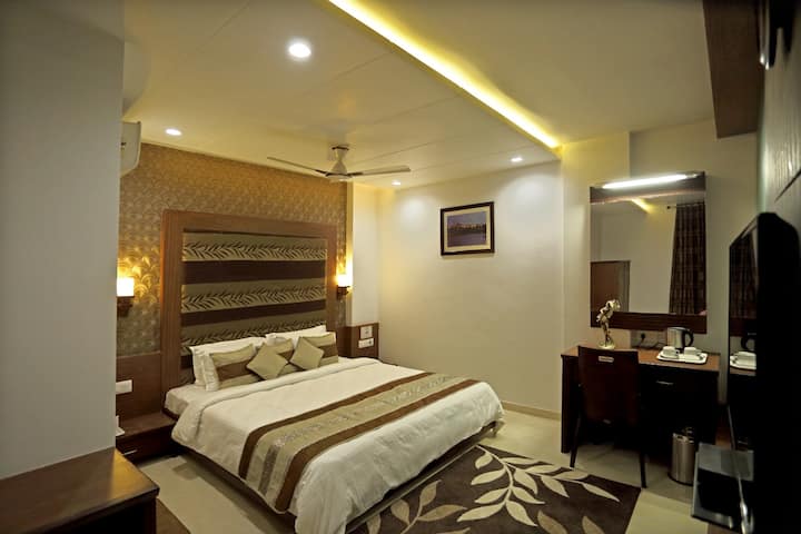 Executive Suite - Morbi