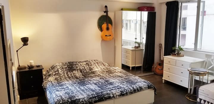 High Tech Studio In Mid-levels Central - Hong Kong