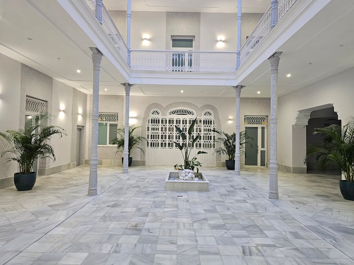El Anfitrión - Palacio Argüeso - Chipiona