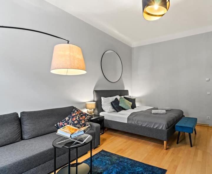 Stylish Apartment - 4 Min To U3 Zipperer Straße -